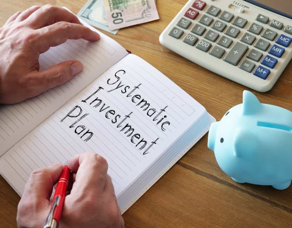 Types of SIP and How to Use Step-Up SIP | FinEdge